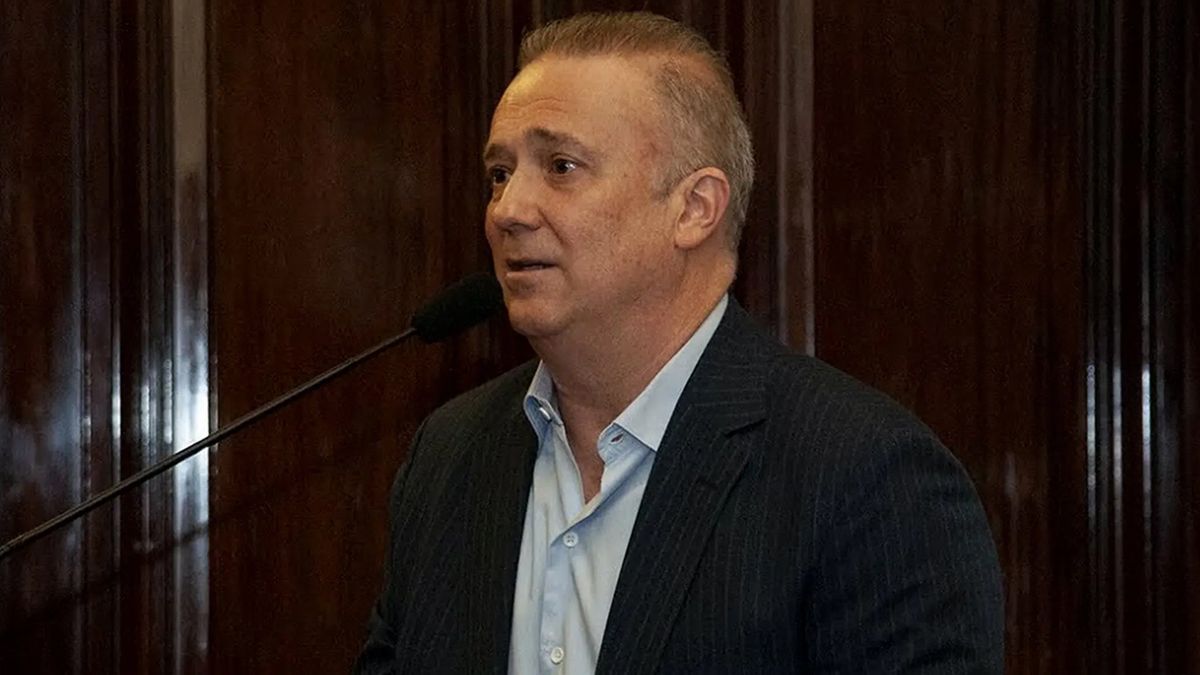 Gil Domínguez: Rodríguez Larreta está incurriendo en un delito de ...