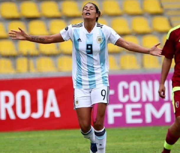 Jugaba descalza y firmó con el mejor equipo del mundo: Soledad Jaimes ...