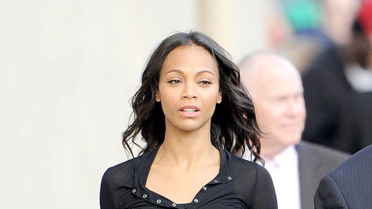 Zoe Saldana se convirtió en la nerd más sexy de Hollywood
