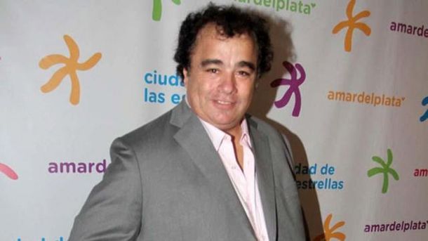 Daniel la Tota Santillán se suma a Celebrity Splash