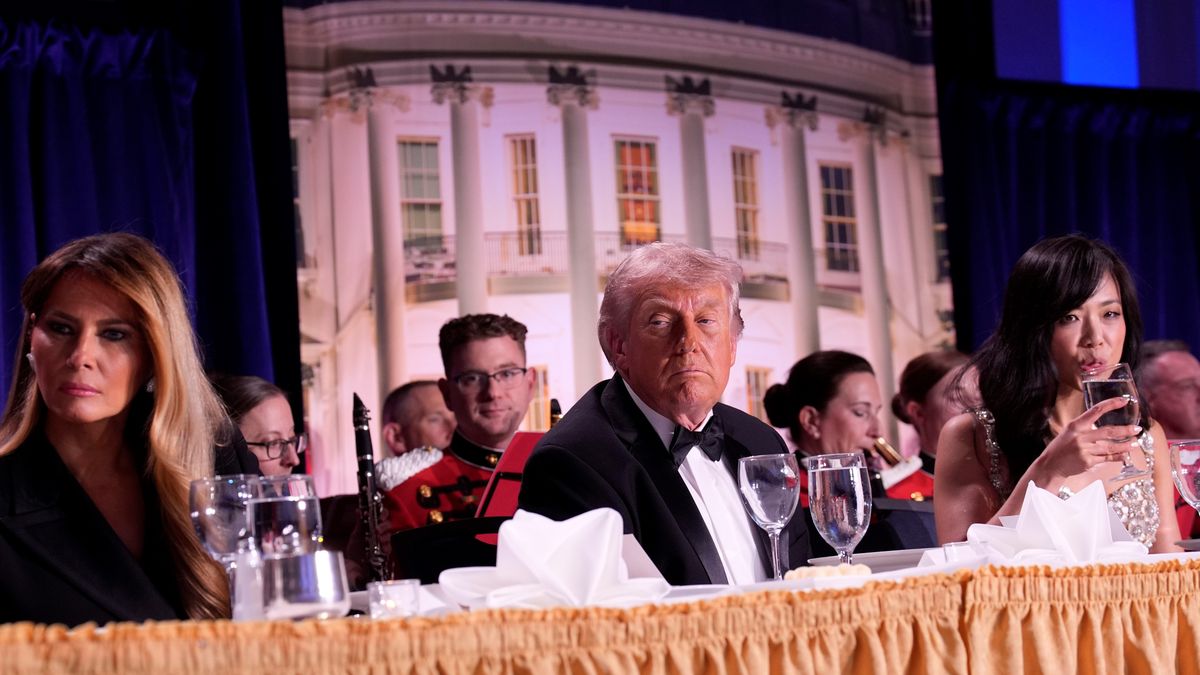 Video: así fue el momento en que evacuaron a Donald Trump por un tiroteo