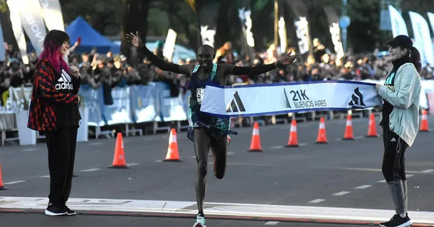 Es oficial la fecha de los 21k y 42k de Buenos Aires 2024: cuándo se corre el medio maratón