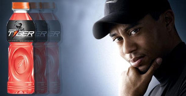 Tiger Woods recibió 100 millones de dólares por una publicidad