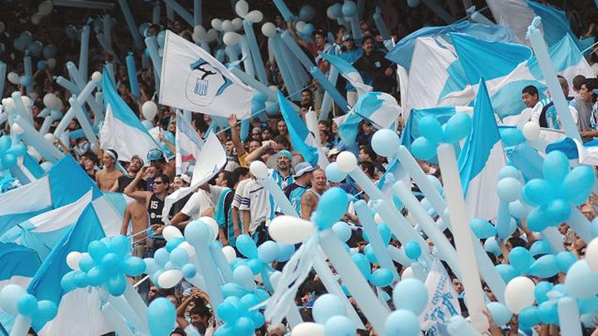 Racing prepara rebajas y regalos para que explote Avellaneda