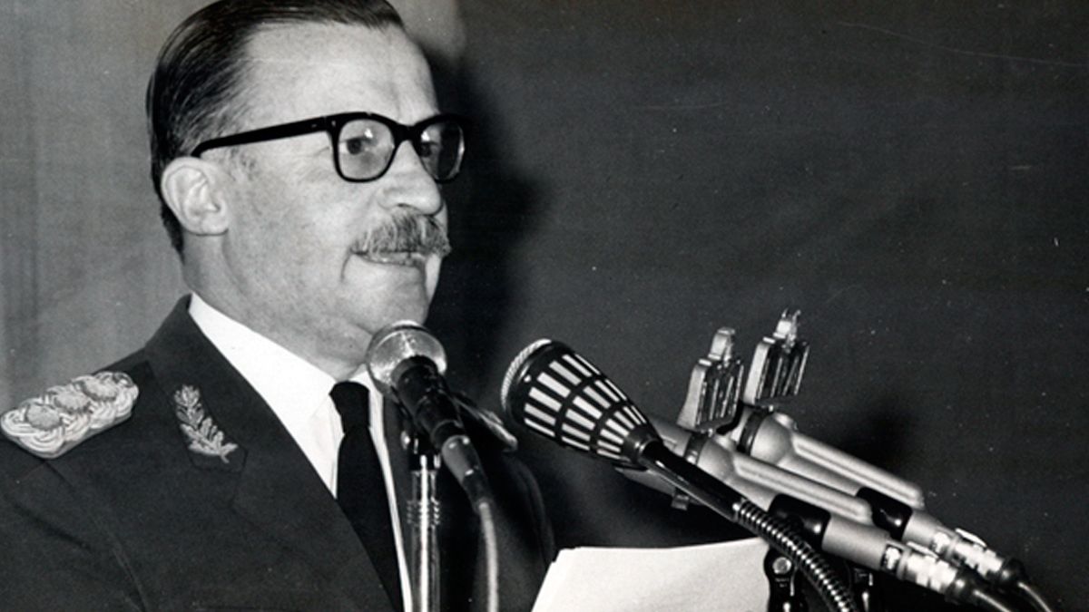 El Gobierno desclasificó decretos de Onganía que sancionaban a comunistas