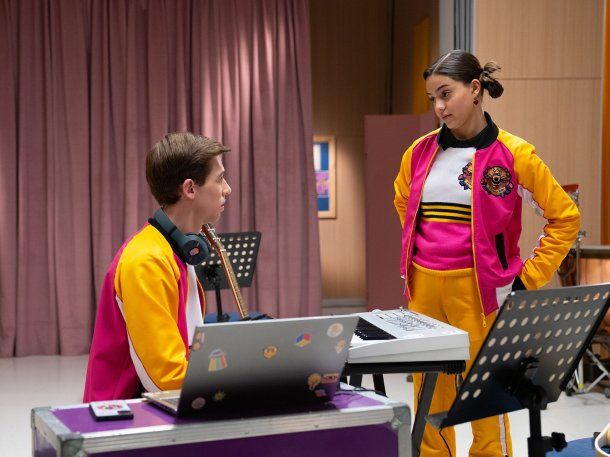 Disney+ presentó Playback: una somos dos con Juli Castro y Anto Podestá