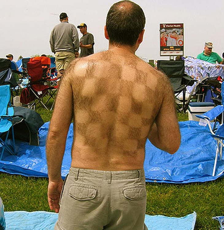 Hombres que hacen arte con su abundante vello corporal