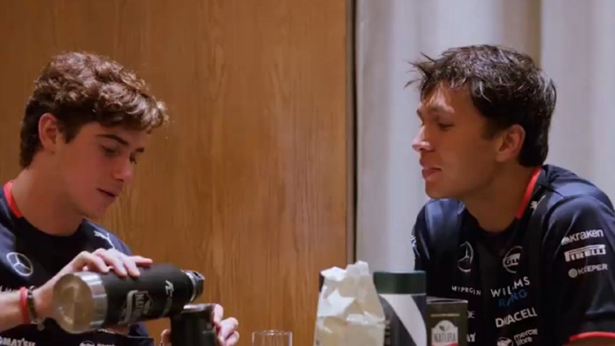 Franco Colapinto le enseñó a tomar mate a Alex Albon: ¡No muevas eso!