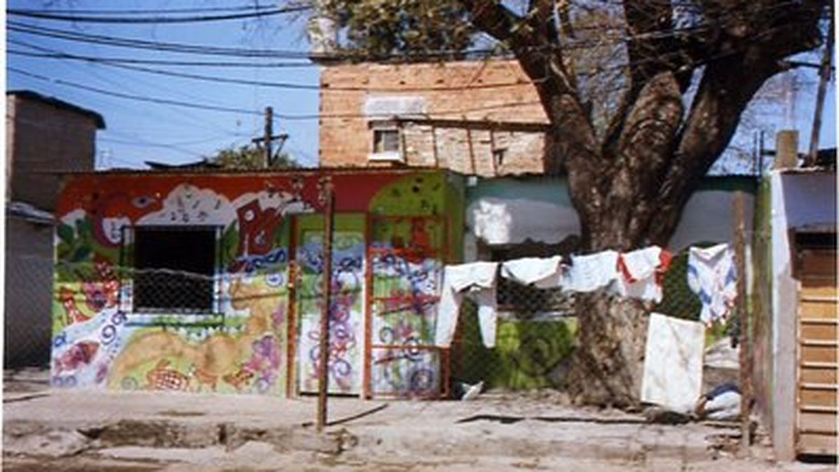 Habitantes de la villa 21-24 piden asistencia luego del temporal