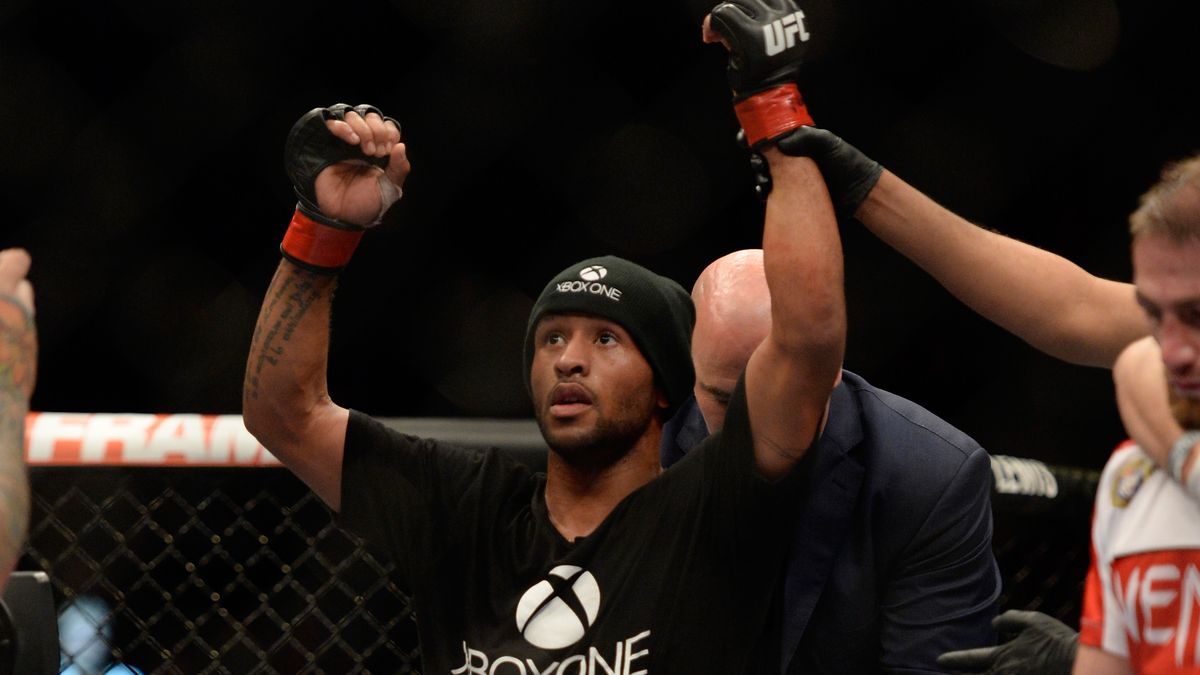 UFC 174: Johnson demostró su jerarquía y retuvo el cinturón ante Bagautinov