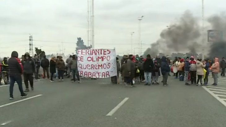 Caos De Tránsito Por Un Corte Total En Puente La Noria