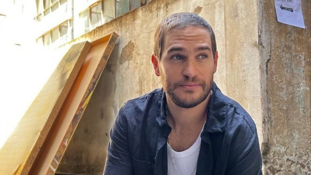 Tres datos de Matías Mayer, el actor argentino que es todo terreno