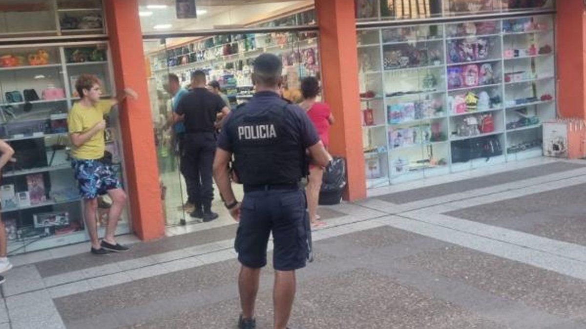 Habló la mamá de la nena que robó útiles escolares en La Pampa