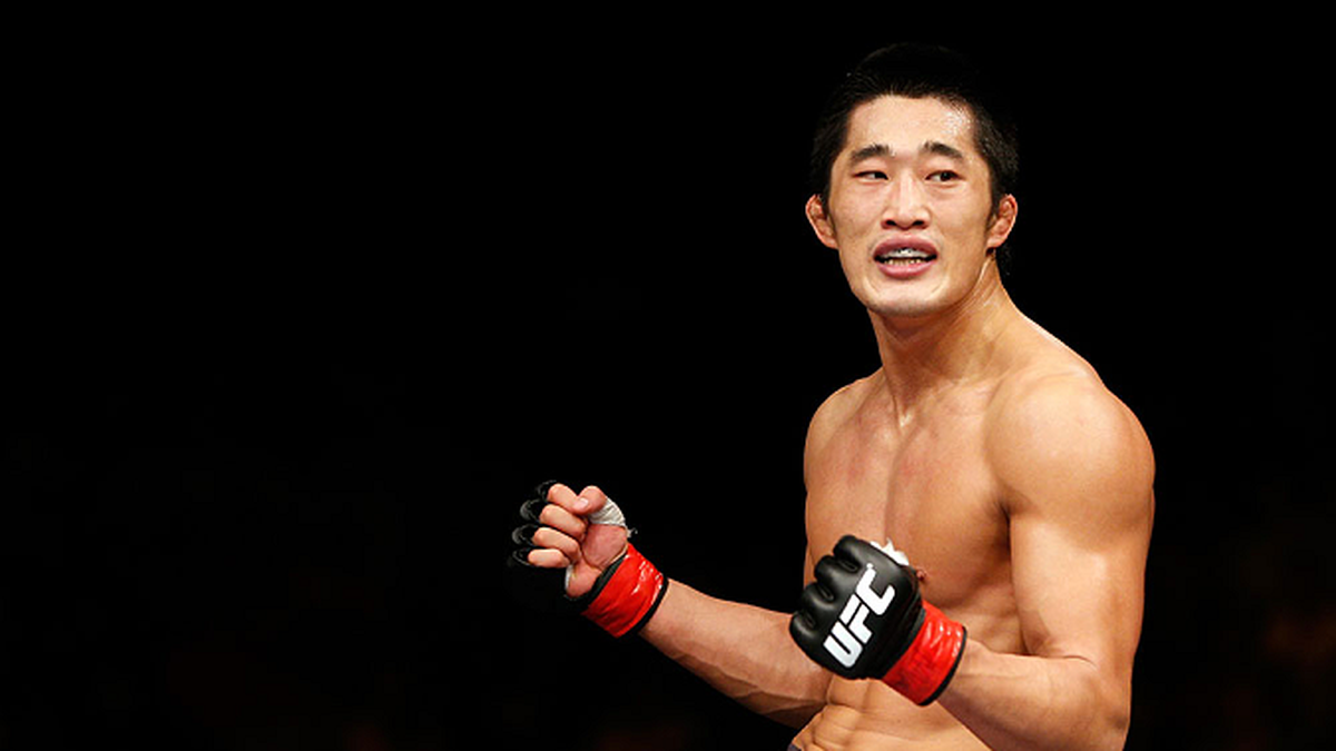 UFC: Kim se hizo fuerte en su casa y derrotó por nocaut a Hathaway