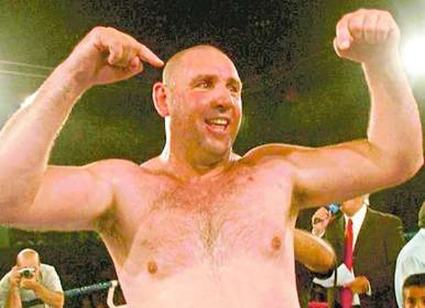 La Mole Moli se pone los guantes y vuelve al ring