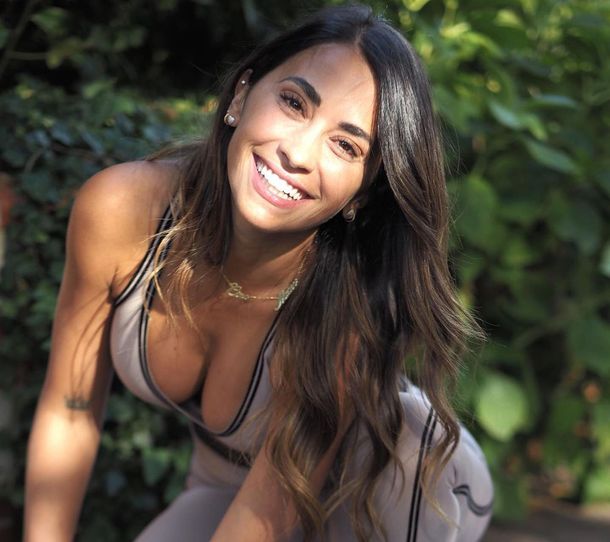 Antonela Roccuzzo Posó Como Modelo Para La Marca De La Cual Es Embajadora