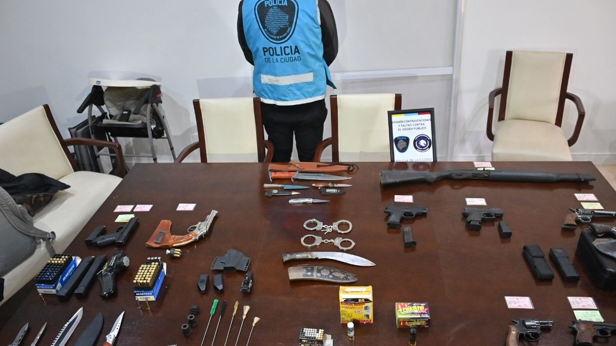 Fotos y videos del arsenal de Ferriols