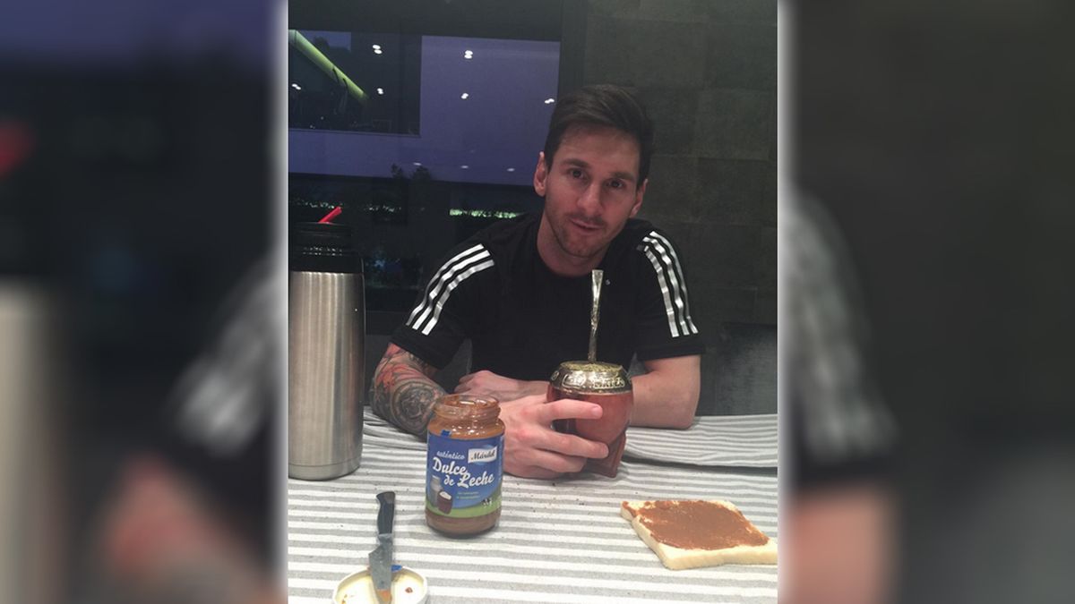 Más argentino que nunca: Messi, a puro mate y dulce de leche en Barcelona