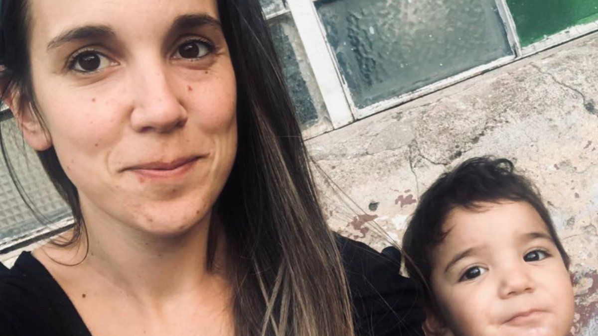 Conmoción en Balcarce: marchan pidiendo justicia por Florencia y Vitto