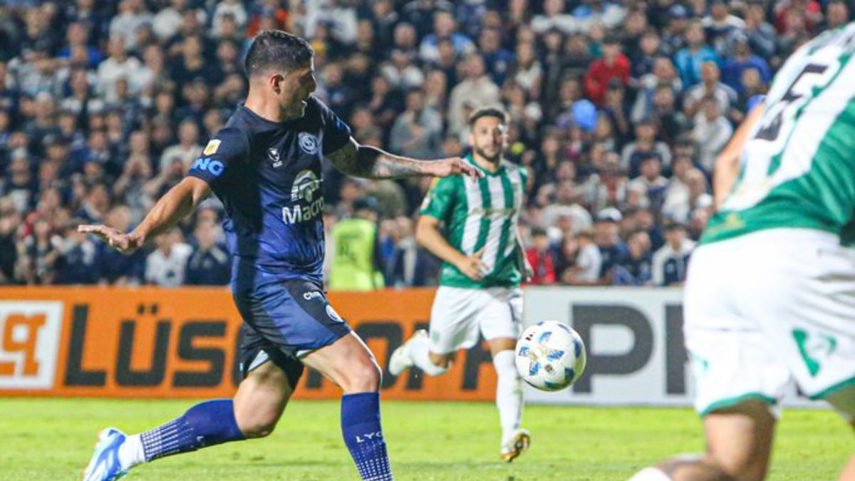 Copa de la Liga: Banfield se lo dio vuelta y le ganó a Independiente Rivadavia en Mendoza