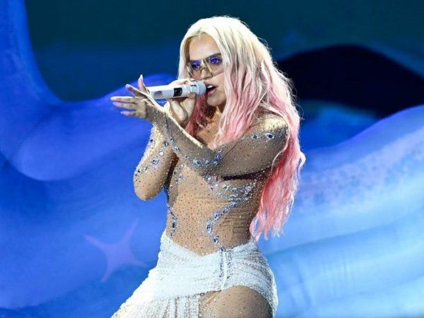 Karol G fue reconocida como la Mujer del Año 2024 y se lució con un emotivo discurso: Ignoré los ...