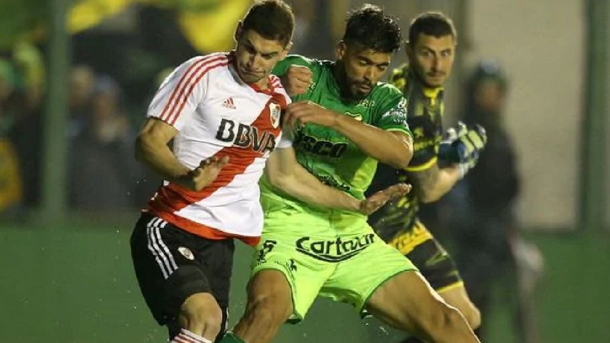 Así juega Alexander Barboza, defensor que River rechaza