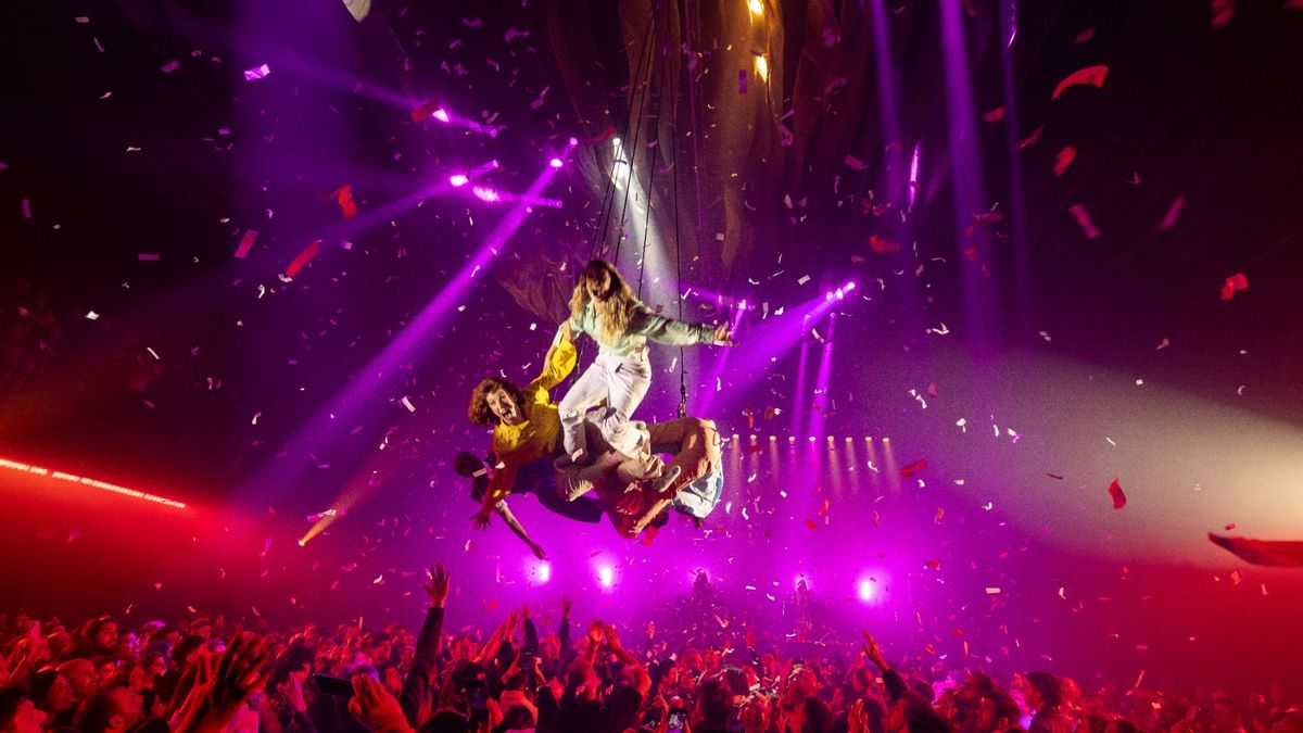 Fuerza Bruta regresa a Buenos Aires con AVEN: una experiencia para ...