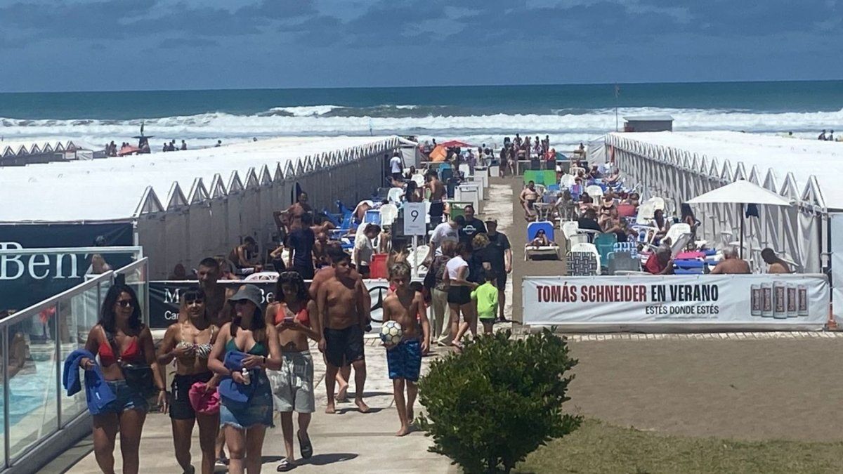 MAR DEL PLATA Y EL SORPRENDENTE ANUNCIO DE FAMOSO BALNEARIO: "Alquilá ...