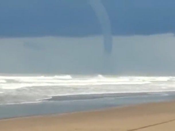 Impresionante tromba marina sorprende en Necochea
