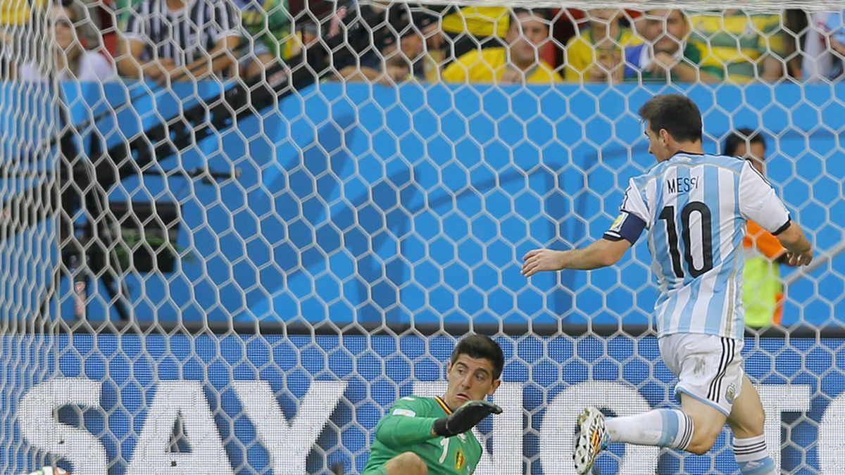 Messi sigue sin poder vencer a Courtois durante 2014