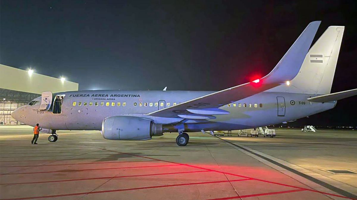 Arribó a Roma el avión de Aerolíneas que repatriará argentinos ...