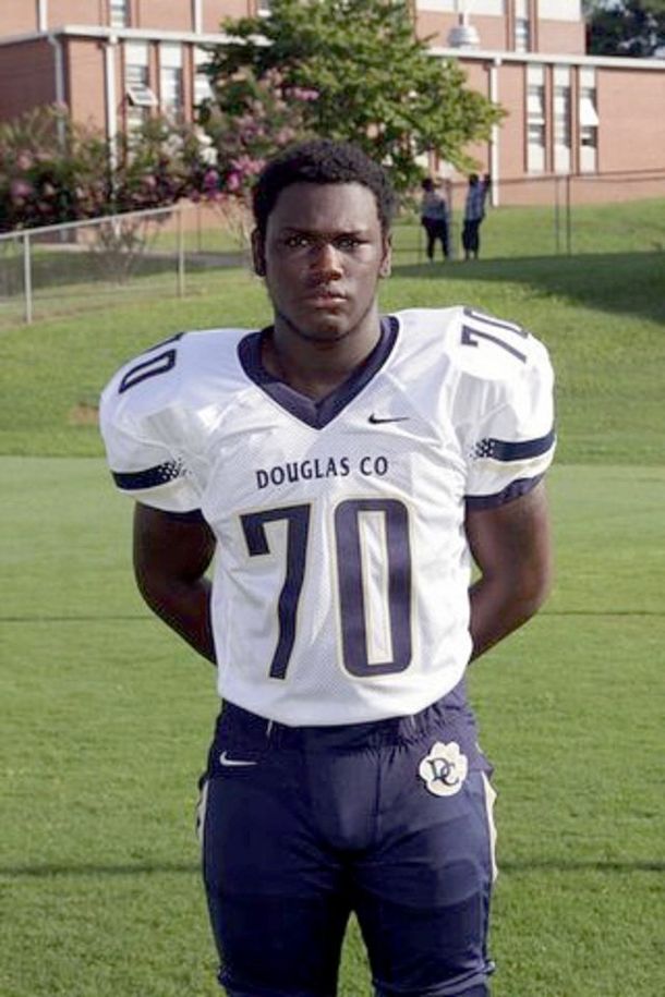 Adolescente muere tras tomar 15 litros de agua y Gatorade