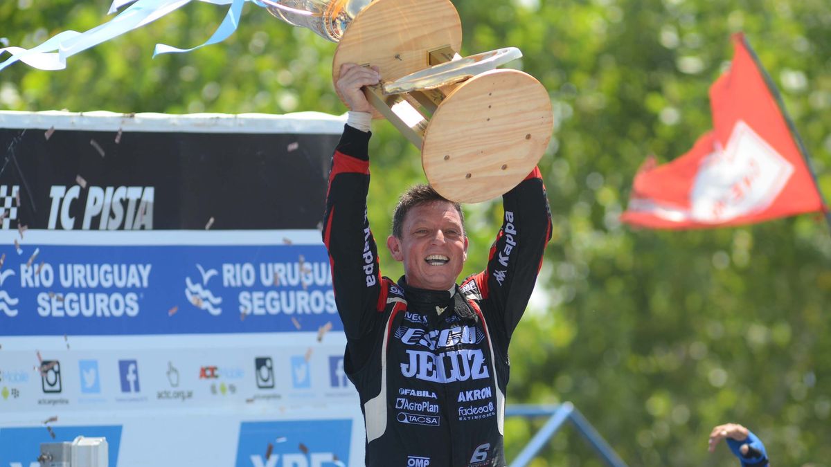 Escandaloso final del TC en La Plata: Guillermo Ortelli es el nuevo campeón