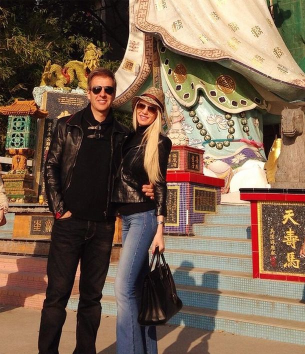 Luli Salazar y Martín Redrado disfrutan de su amor en China