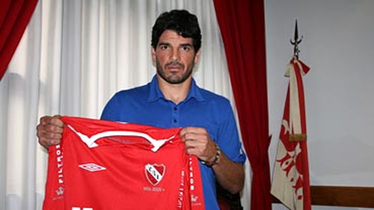 Primer refuerzo: Tuzzio puso la firma y ya está bajo las órdenes de DT ...