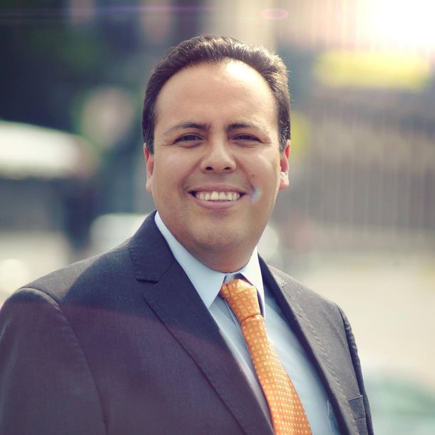 Candidato a presidente promete sacar campeona del mundo a su selección ...