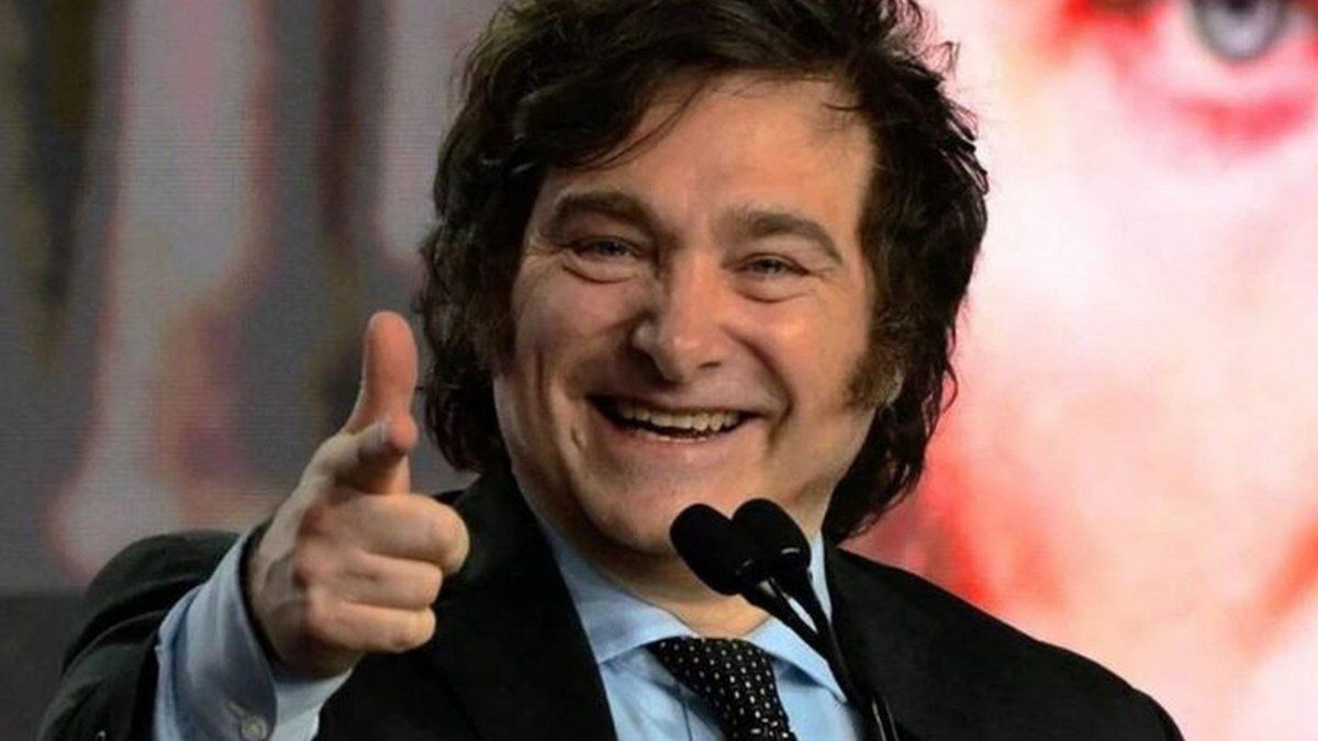 Al ritmo de Village People: el baile de Javier Milei ante los ...