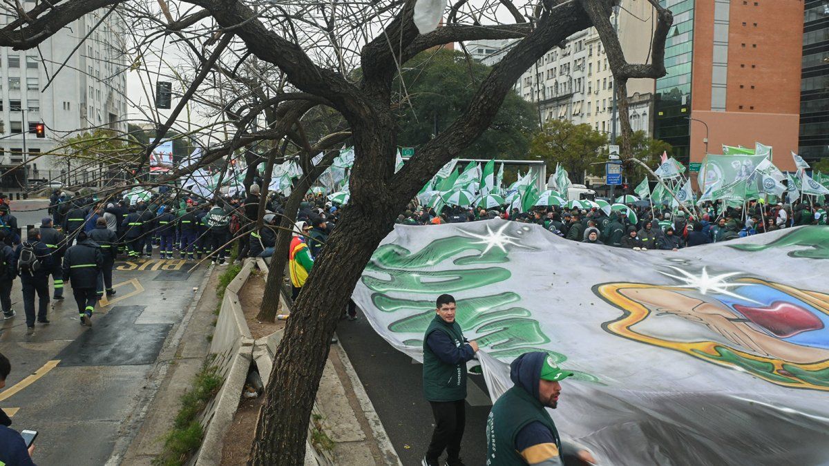 Caos en el centro porteño por la marcha de la CGT