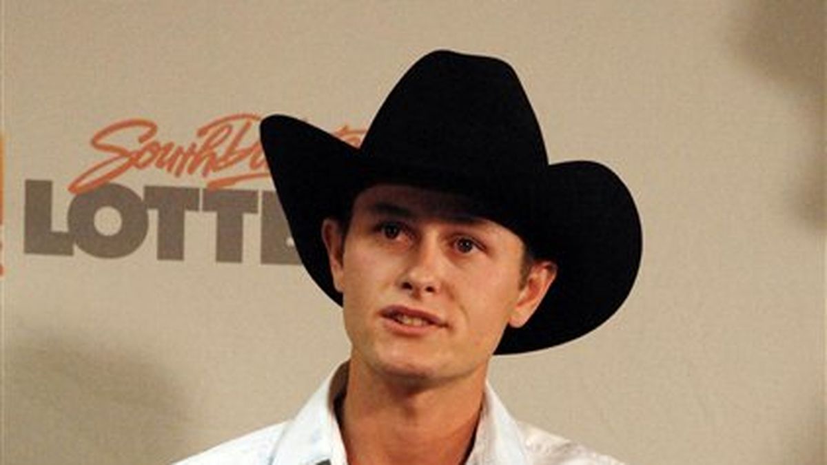 Joven cowboy gana 232 millones de dólares en la lotería de EE.UU.