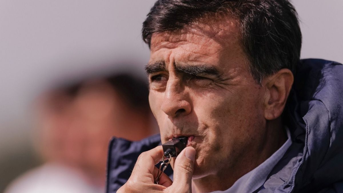 PELIGRA el DEBUT de GUSTAVO QUINTEROS en INDEPENDIENTE ante RACING: el ...