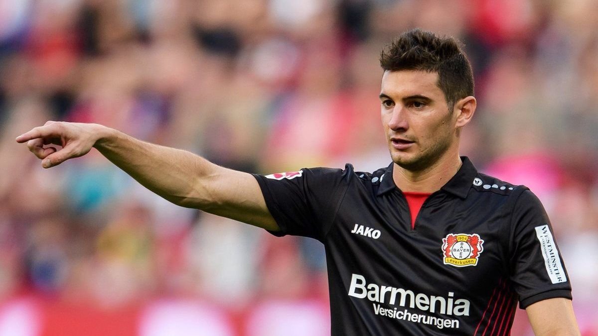 Así fue el primer gol de Alario en el Bayer Leverkusen