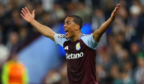 El Aston Villa de Dibu Martínez rozó la hazaña ante el PSG pero quedó ...