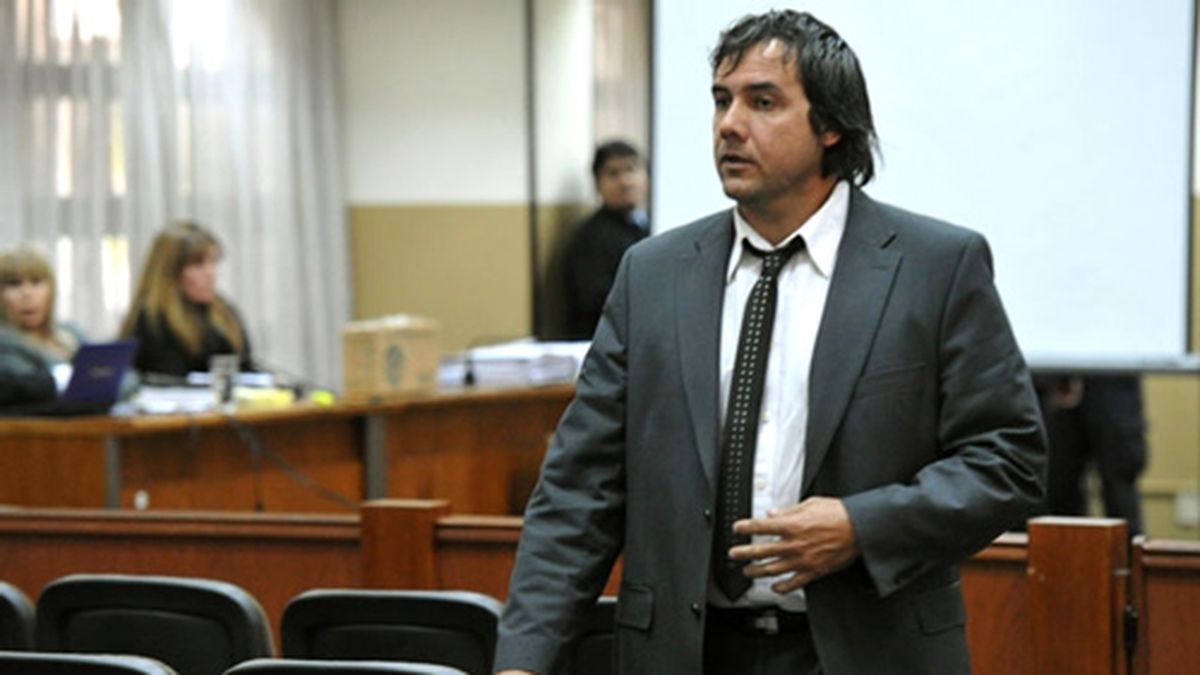 El Rey del corte, con condena pero libre