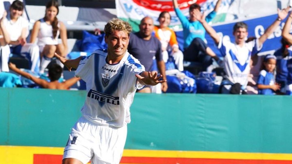 El Roly Zárate se acerca al equipo de Passarella