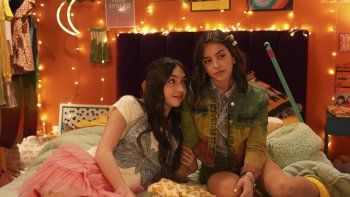 Disney+ presentó Playback: una somos dos con Juli Castro y Anto Podestá