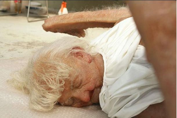 Mirá las impactantes imágenes de un ángel caído en Pekín