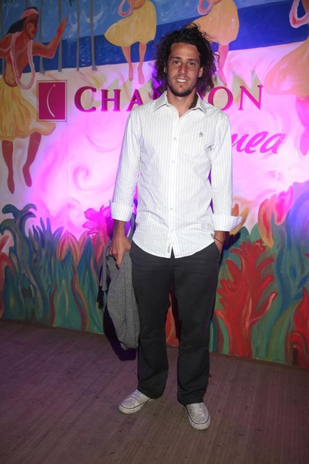 Tenista tuvo que hacer dedo para viajar por Punta