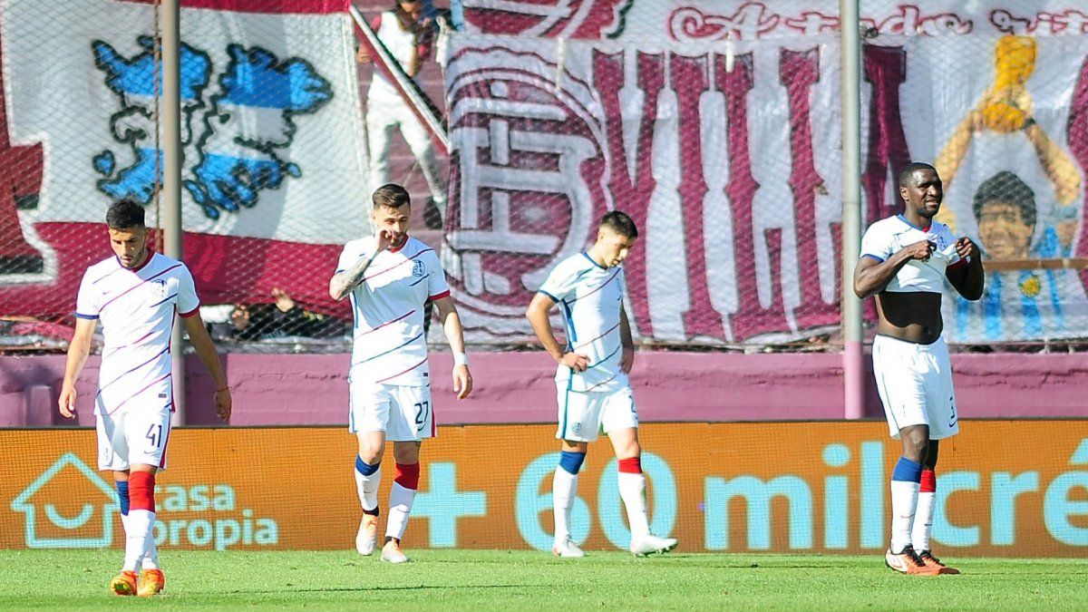 San Lorenzo cayó ante Lanús y quedó fuera de la lucha del torneo y las ...
