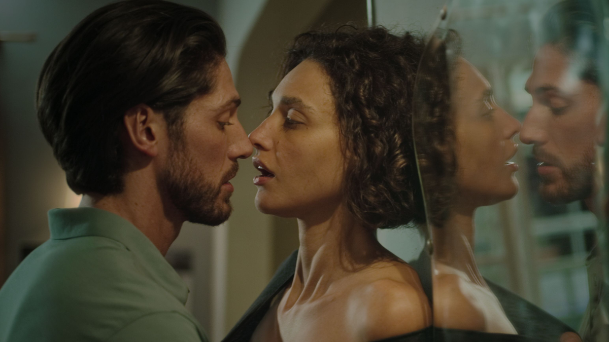 Netflix: la producción brasilera de drama y sensualidad que roza la prohibición