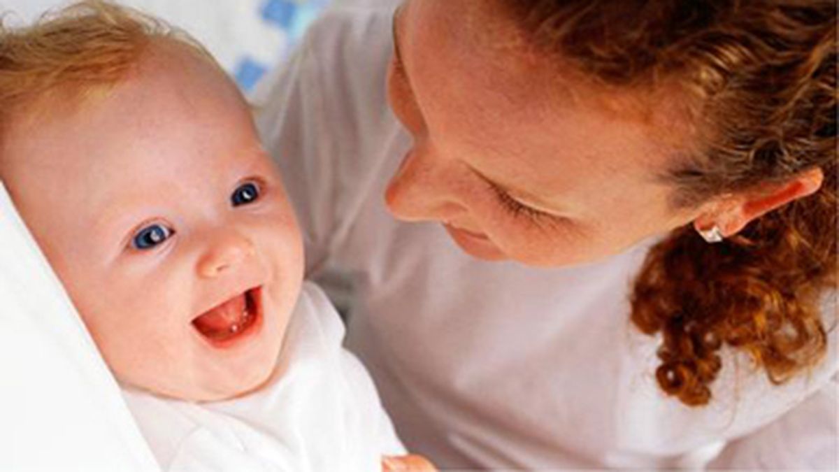 Se reveló por qué se genera tanta confianza entre un bebé y su madre